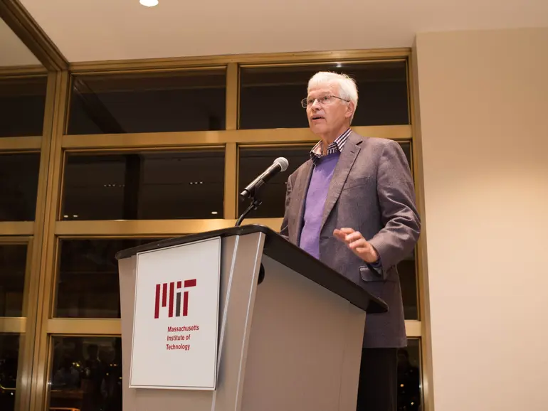 Bengt Holmstrom | MIT Sloan