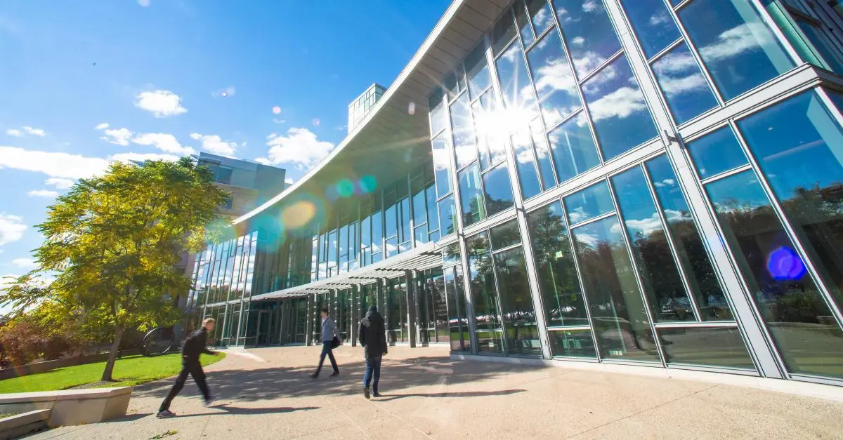 Office of the Dean | About | MIT Sloan